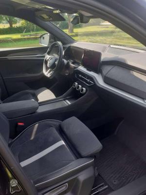 Black Skoda Kodiaq 2024 in Plunge, with an engine capacity of 1.97 L and mileage of 15 thousand km for 37000 €, photo 7 on AUTOMOTO.COM.LV