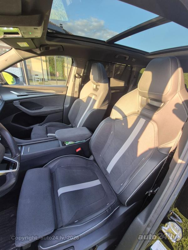 Skoda Kodiaq 2024 in Tallinn on AUTOMOTO.COM.LV Black Skoda Kodiaq 2024 in Tallinn, with an engine capacity of 2.00 L and mileage of 38 thousand km for 47600 €, photo 7 on AUTOMOTO.COM.LV
