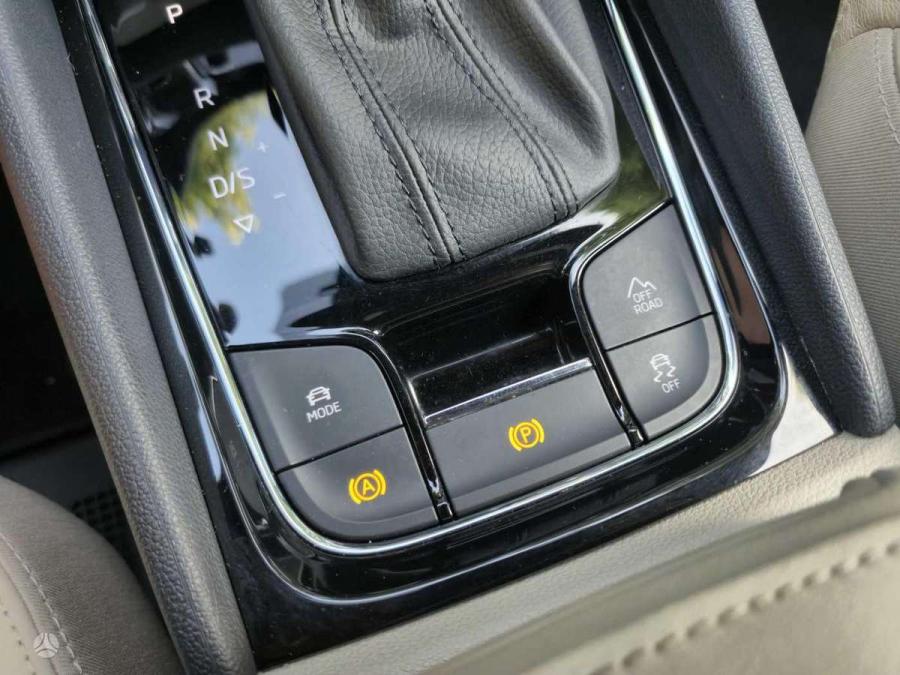 Melns Skoda Kodiaq 2024 Viļņa, ar dzinēja tilpumu 1.98 L un nobraukumu 74 tūkst. km par 37500 €, foto 21 vietnē AUTOMOTO.COM.LV