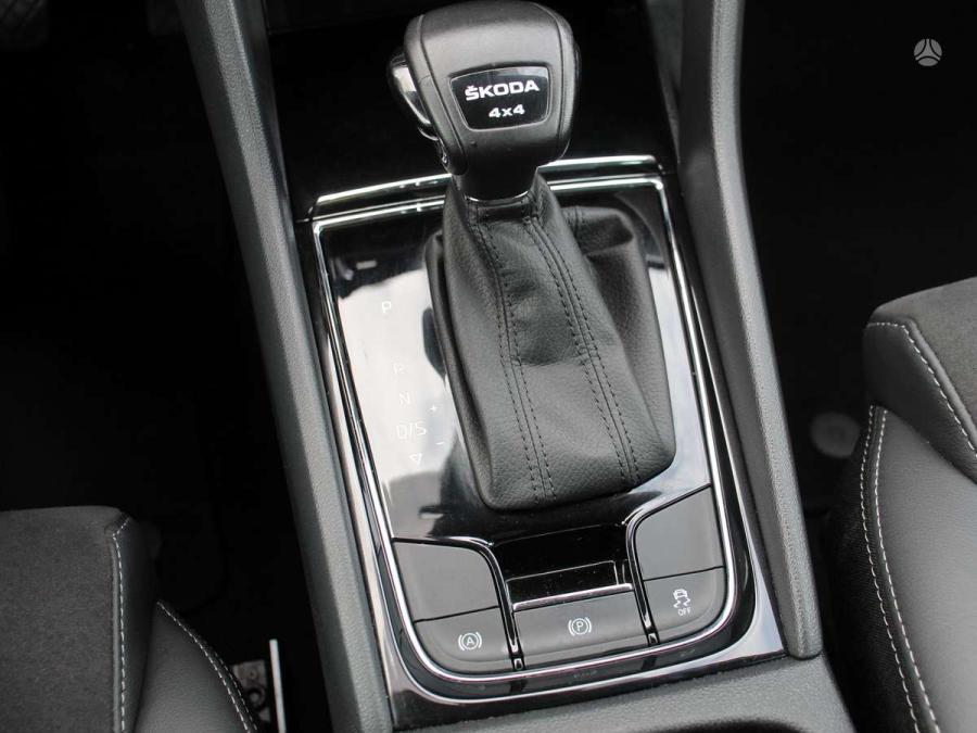 Черный Шкода Kodiaq 2024 в Вильнюс, объемом двигателя 1.98 л и пробегом 79 тыс. км за 32450 €, фото 15 на AUTOMOTO.COM.LV