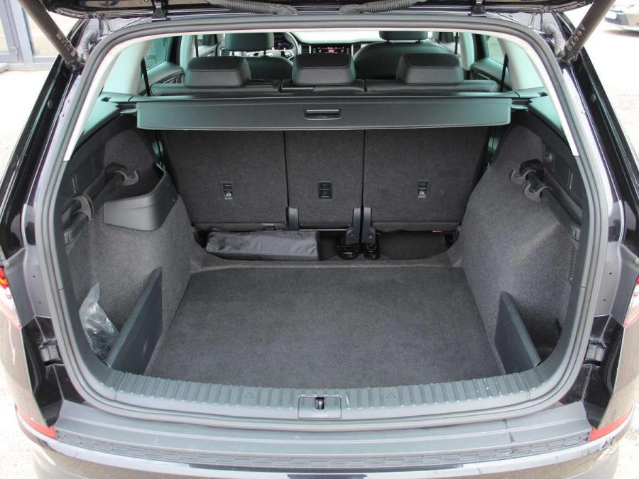 Черный Шкода Kodiaq 2024 в Вильнюс, объемом двигателя 1.98 л и пробегом 79 тыс. км за 32450 €, фото 20 на AUTOMOTO.COM.LV