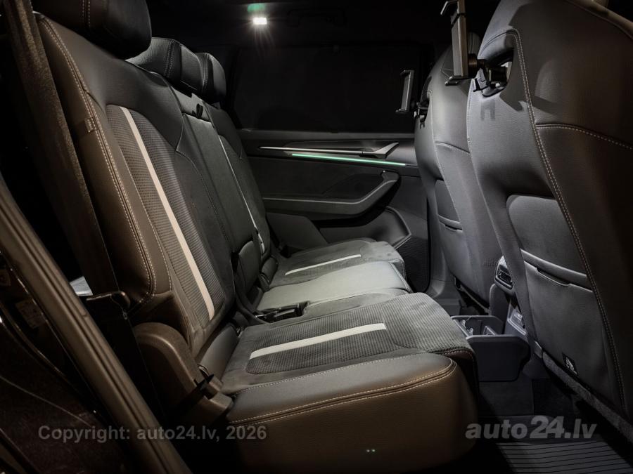 Melns Skoda Kodiaq 2024 Tallina, ar dzinēja tilpumu 2.00 L un nobraukumu 38 tūkst. km par 47900 €, foto 17 vietnē AUTOMOTO.COM.LV