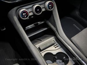 Melns Skoda Kodiaq 2024 Tallina, ar dzinēja tilpumu 2.00 L un nobraukumu 38 tūkst. km par 47900 €, foto 25 vietnē AUTOMOTO.COM.LV