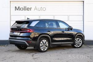 Melns Skoda Kodiaq 2024 Rīga, ar dzinēja tilpumu 2.00 L un nobraukumu 47 tūkst. km par 34950 €, foto 4 vietnē AUTOMOTO.COM.LV