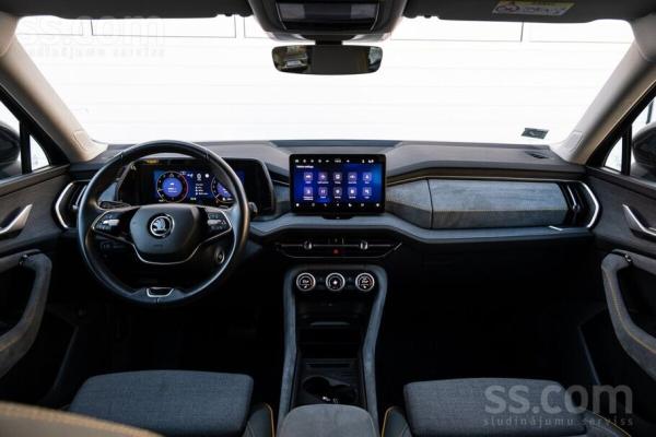 Black Skoda Kodiaq 2024 in Riga, with an engine capacity of 2.00 L and mileage of 47 thousand km for 34950 €, photo 9 on AUTOMOTO.COM.LV