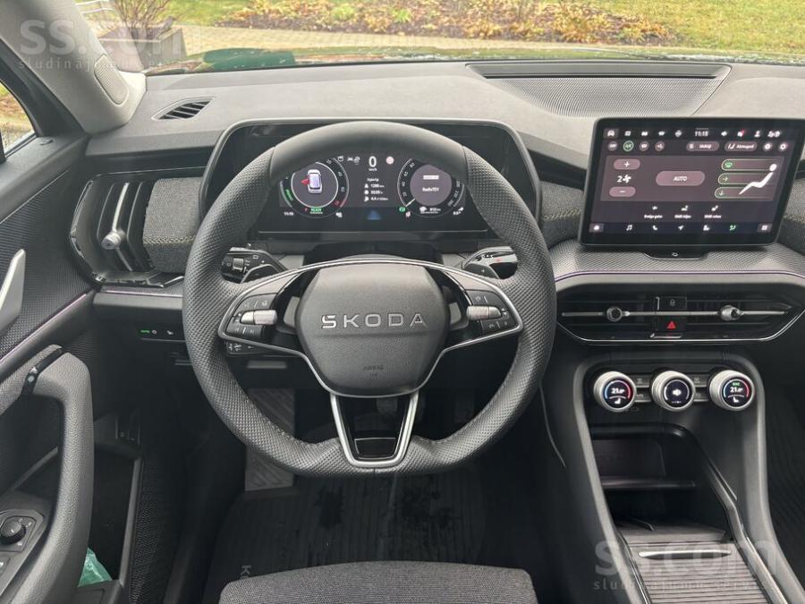 Melns Skoda Kodiaq 2025 Rīga, ar dzinēja tilpumu 1.50 L un nobraukumu 3 tūkst. km par 41490 €, foto 11 vietnē AUTOMOTO.COM.LV