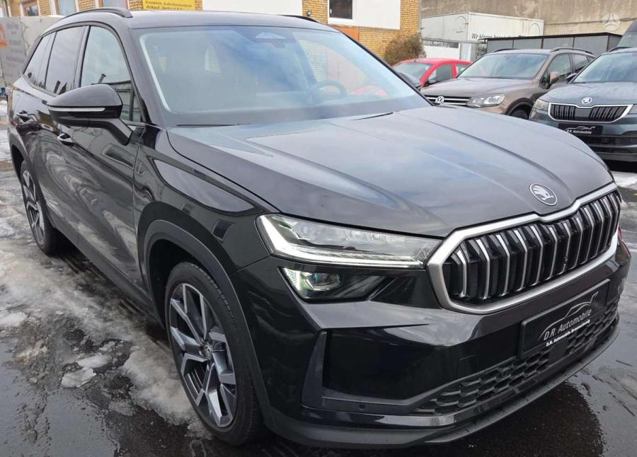 Melns Skoda Kodiaq 2025 Kauņa, ar dzinēja tilpumu 1.97 L un nobraukumu 6 tūkst. km par 48500 €, foto 1 vietnē AUTOMOTO.COM.LV