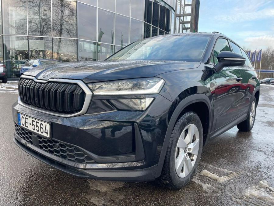 Melns Skoda Kodiaq 2025 Rīga, ar dzinēja tilpumu 1.50 L un nobraukumu 26 tūkst. km par 31200 €, foto 14 vietnē AUTOMOTO.COM.LV