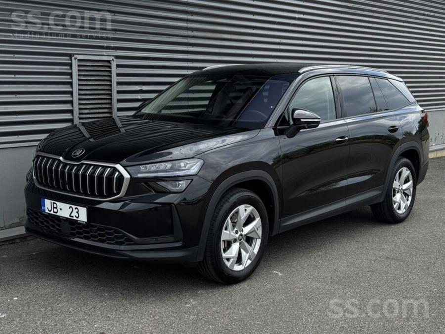Melns Skoda Kodiaq 2025 Rīga, ar dzinēja tilpumu 1.50 L un nobraukumu 23 tūkst. km par 34500 €, foto 1 vietnē AUTOMOTO.COM.LV