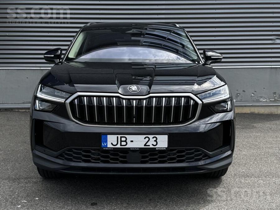Melns Skoda Kodiaq 2025 Rīga, ar dzinēja tilpumu 1.50 L un nobraukumu 23 tūkst. km par 34500 €, foto 9 vietnē AUTOMOTO.COM.LV