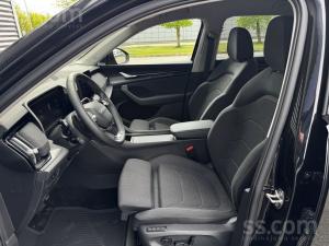 Melns Skoda Kodiaq 2025 Rīga, ar dzinēja tilpumu 1.50 L un nobraukumu 23 tūkst. km par 34500 €, foto 11 vietnē AUTOMOTO.COM.LV
