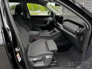 Melns Skoda Kodiaq 2025 Rīga, ar dzinēja tilpumu 1.50 L un nobraukumu 23 tūkst. km par 34500 €, foto 14 vietnē AUTOMOTO.COM.LV