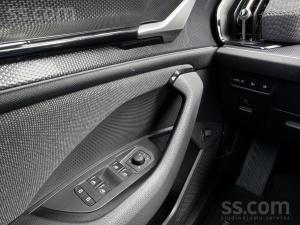 Melns Skoda Kodiaq 2025 Rīga, ar dzinēja tilpumu 1.50 L un nobraukumu 23 tūkst. km par 34500 €, foto 21 vietnē AUTOMOTO.COM.LV