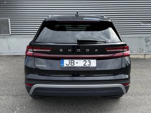 Черный Шкода Kodiaq 2025 в Рига, объемом двигателя 1.50 л и пробегом 23 тыс. км за 34900 €, фото 5 на AUTOMOTO.COM.LV