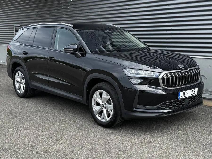 Черный Шкода Kodiaq 2025 в Рига, объемом двигателя 1.50 л и пробегом 23 тыс. км за 34900 €, фото 8 на AUTOMOTO.COM.LV