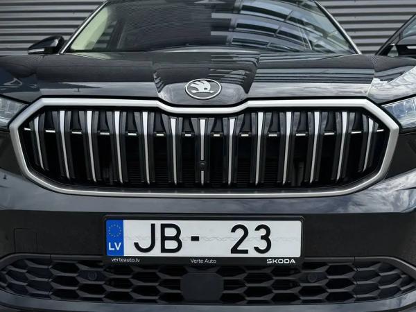 Черный Шкода Kodiaq 2025 в Рига, объемом двигателя 1.50 л и пробегом 23 тыс. км за 34900 €, фото 9 на AUTOMOTO.COM.LV