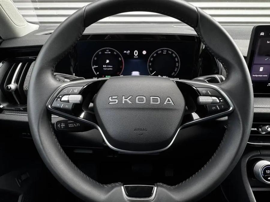 Черный Шкода Kodiaq 2025 в Рига, объемом двигателя 1.50 л и пробегом 23 тыс. км за 34900 €, фото 17 на AUTOMOTO.COM.LV