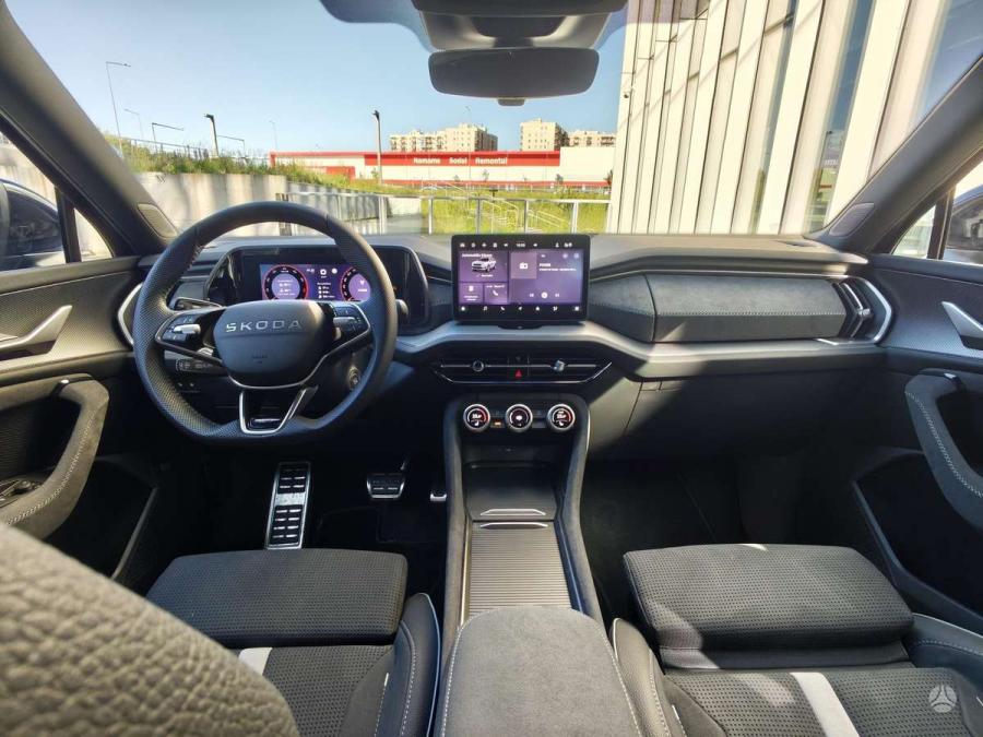 Black Skoda Kodiaq 2025 in Vilnius, with an engine capacity of 1.50 L and mileage of 5 thousand km for 36500 €, photo 8 on AUTOMOTO.COM.LV