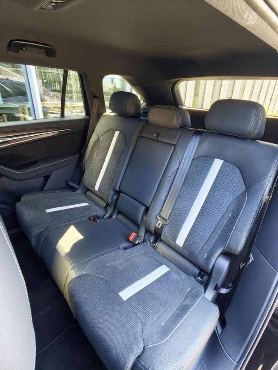 Black Skoda Kodiaq 2025 in Vilnius, with an engine capacity of 1.50 L and mileage of 5 thousand km for 36500 €, photo 18 on AUTOMOTO.COM.LV