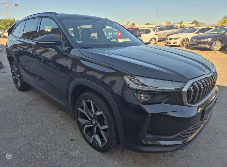Черный Шкода Kodiaq 2025 в Клайпеда, объемом двигателя 1.97 л и пробегом 101 тыс. км за 13000 €, фото 4 на AUTOMOTO.COM.LV