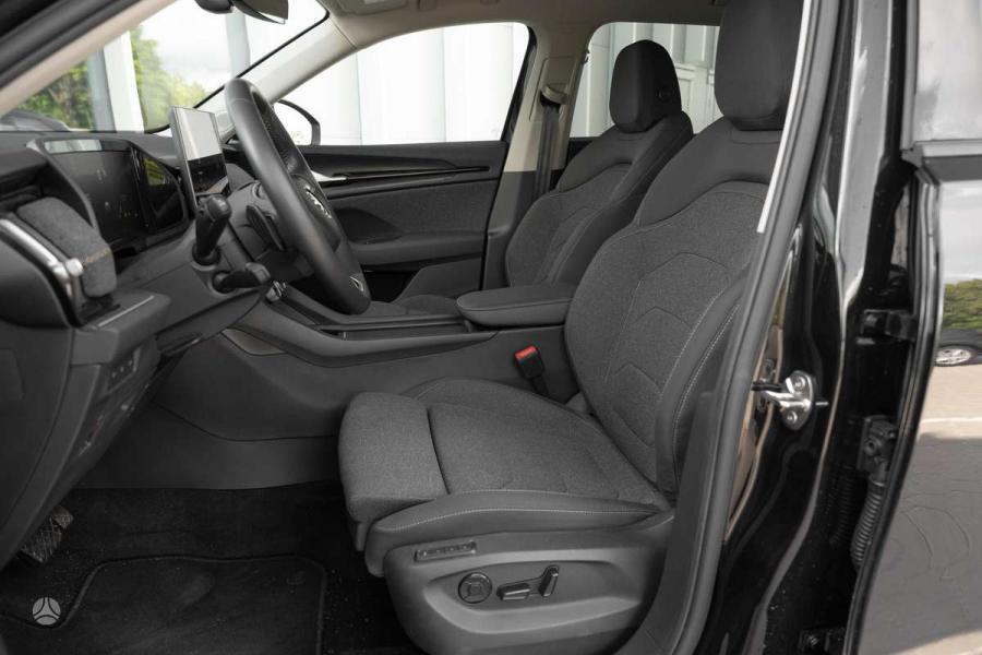 Черный Шкода Kodiaq 2025 в Вильнюс, объемом двигателя 1.97 л и пробегом 16 тыс. км за 35500 €, фото 14 на AUTOMOTO.COM.LV
