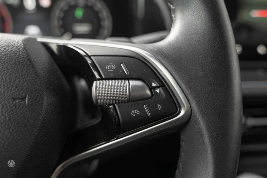 Черный Шкода Kodiaq 2025 в Вильнюс, объемом двигателя 1.97 л и пробегом 16 тыс. км за 35500 €, фото 22 на AUTOMOTO.COM.LV