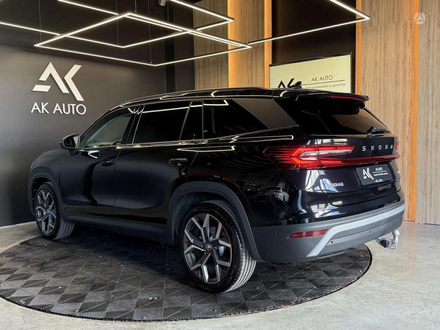 Melns Skoda Kodiaq 2025 Kauņa, ar dzinēja tilpumu 1.97 L un nobraukumu 5 tūkst. km par 45990 €, foto 9 vietnē AUTOMOTO.COM.LV