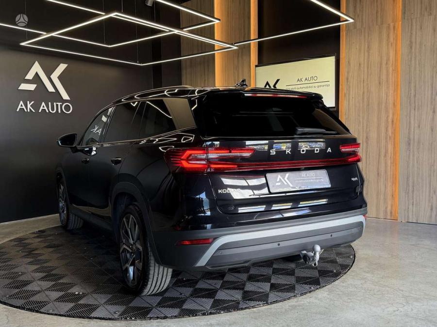 Melns Skoda Kodiaq 2025 Kauņa, ar dzinēja tilpumu 1.97 L un nobraukumu 5 tūkst. km par 45990 €, foto 10 vietnē AUTOMOTO.COM.LV