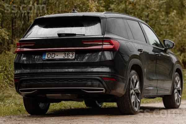 Черный Шкода Kodiaq 2025 в Рига, объемом двигателя 2.00 л и пробегом 84 тыс. км за 34300 €, фото 7 на AUTOMOTO.COM.LV
