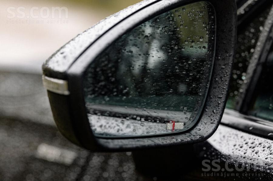 Black Skoda Kodiaq 2025 in Riga, with an engine capacity of 2.00 L and mileage of 84 thousand km for 34300 €, photo 9 on AUTOMOTO.COM.LV