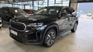 Black Skoda Kodiaq 2025 in Riga, with an engine capacity of 1.50 L and mileage of 10 thousand km for 32900 €, photo 1 on AUTOMOTO.COM.LV