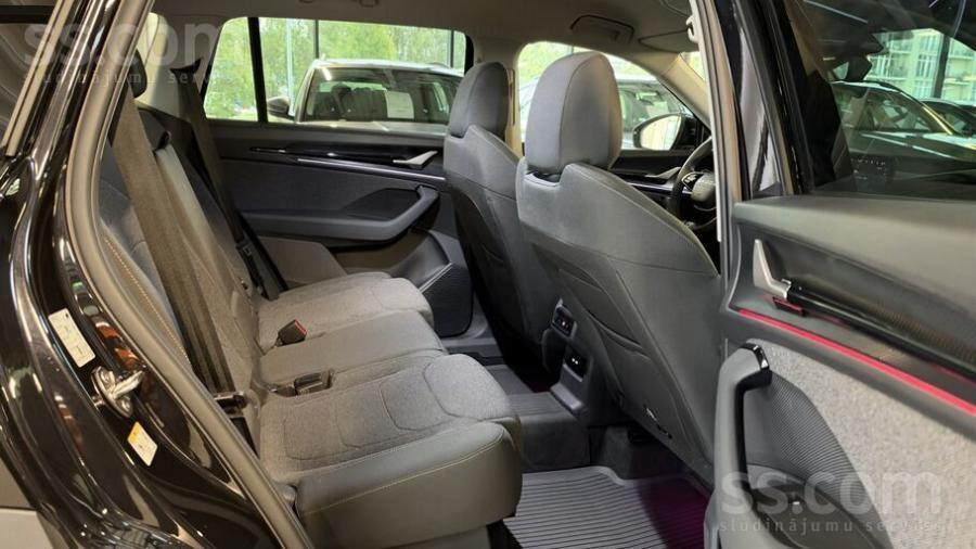 Black Skoda Kodiaq 2025 in Riga, with an engine capacity of 1.50 L and mileage of 10 thousand km for 32900 €, photo 18 on AUTOMOTO.COM.LV