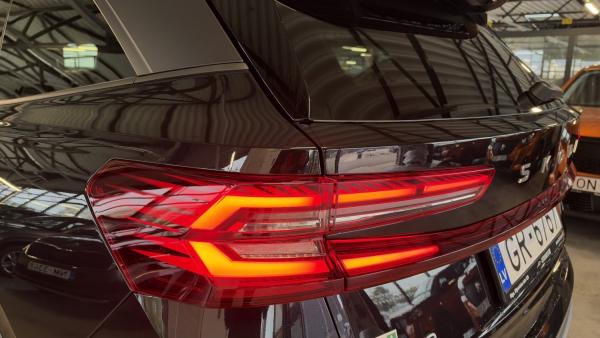 Melns Skoda Kodiaq 2025 Rīga, ar dzinēja tilpumu 1.50 L un nobraukumu 10 tūkst. km par 32900 €, foto 10 vietnē AUTOMOTO.COM.LV