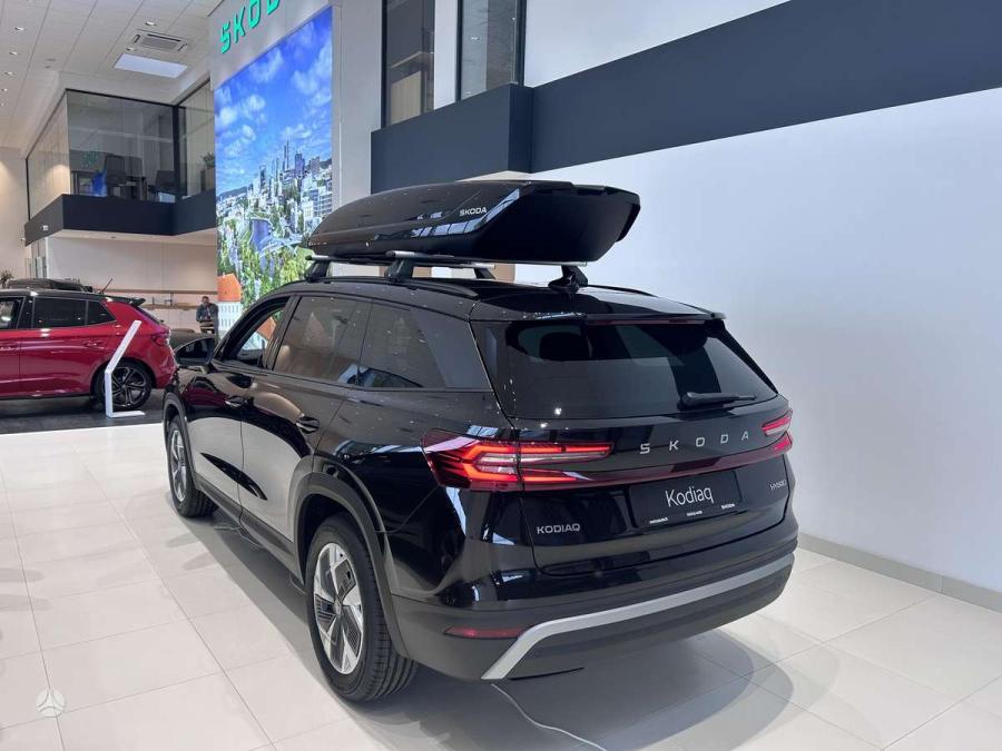 Black Skoda Kodiaq 2026 in Vilnius, with an engine capacity of 1.50 L and mileage of 2 thousand km for 37890 €, photo 7 on AUTOMOTO.COM.LV