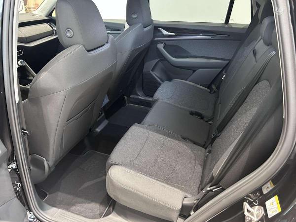 Melns Skoda Kodiaq 2026 Viļņa, ar dzinēja tilpumu 1.50 L un nobraukumu 2 tūkst. km par 37890 €, foto 9 vietnē AUTOMOTO.COM.LV