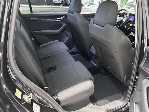 Melns Skoda Kodiaq 2026 Viļņa, ar dzinēja tilpumu 1.50 L un nobraukumu 2 tūkst. km par 37890 €, foto 10 vietnē AUTOMOTO.COM.LV