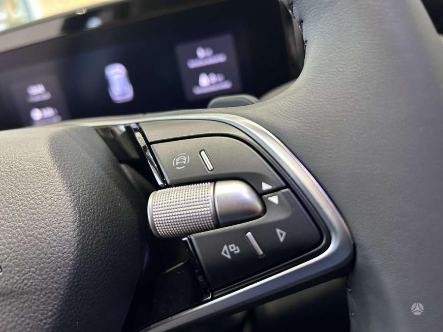 Black Skoda Kodiaq 2026 in Vilnius, with an engine capacity of 1.50 L and mileage of 2 thousand km for 37890 €, photo 16 on AUTOMOTO.COM.LV