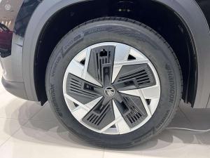 Black Skoda Kodiaq 2026 in Vilnius, with an engine capacity of 1.50 L and mileage of 2 thousand km for 37890 €, photo 26 on AUTOMOTO.COM.LV