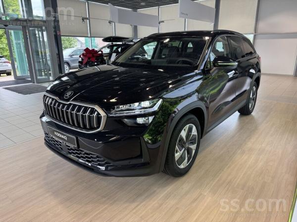 Melns Skoda Kodiaq 2026 Valmiera, ar dzinēja tilpumu 1.50 L un nobraukumu 0 tūkst. km par 42400 €, foto 3 vietnē AUTOMOTO.COM.LV