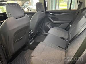 Melns Skoda Kodiaq 2026 Valmiera, ar dzinēja tilpumu 1.50 L un nobraukumu 0 tūkst. km par 42400 €, foto 11 vietnē AUTOMOTO.COM.LV
