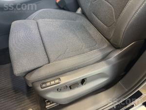 Melns Skoda Kodiaq 2026 Valmiera, ar dzinēja tilpumu 1.50 L un nobraukumu 0 tūkst. km par 42400 €, foto 12 vietnē AUTOMOTO.COM.LV