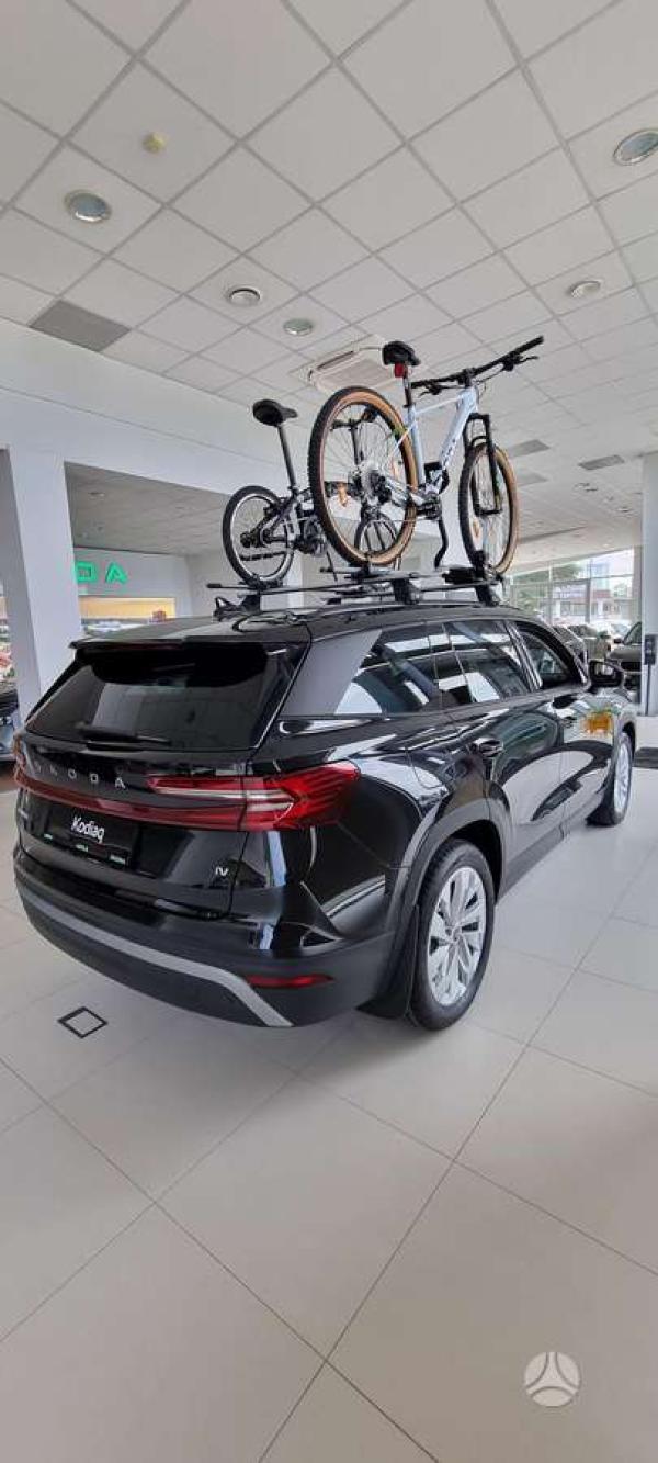 Black Skoda Kodiaq 2026 in Klaipeda, with an engine capacity of 1.50 L and mileage of 0 thousand km for 42500 €, photo 3 on AUTOMOTO.COM.LV