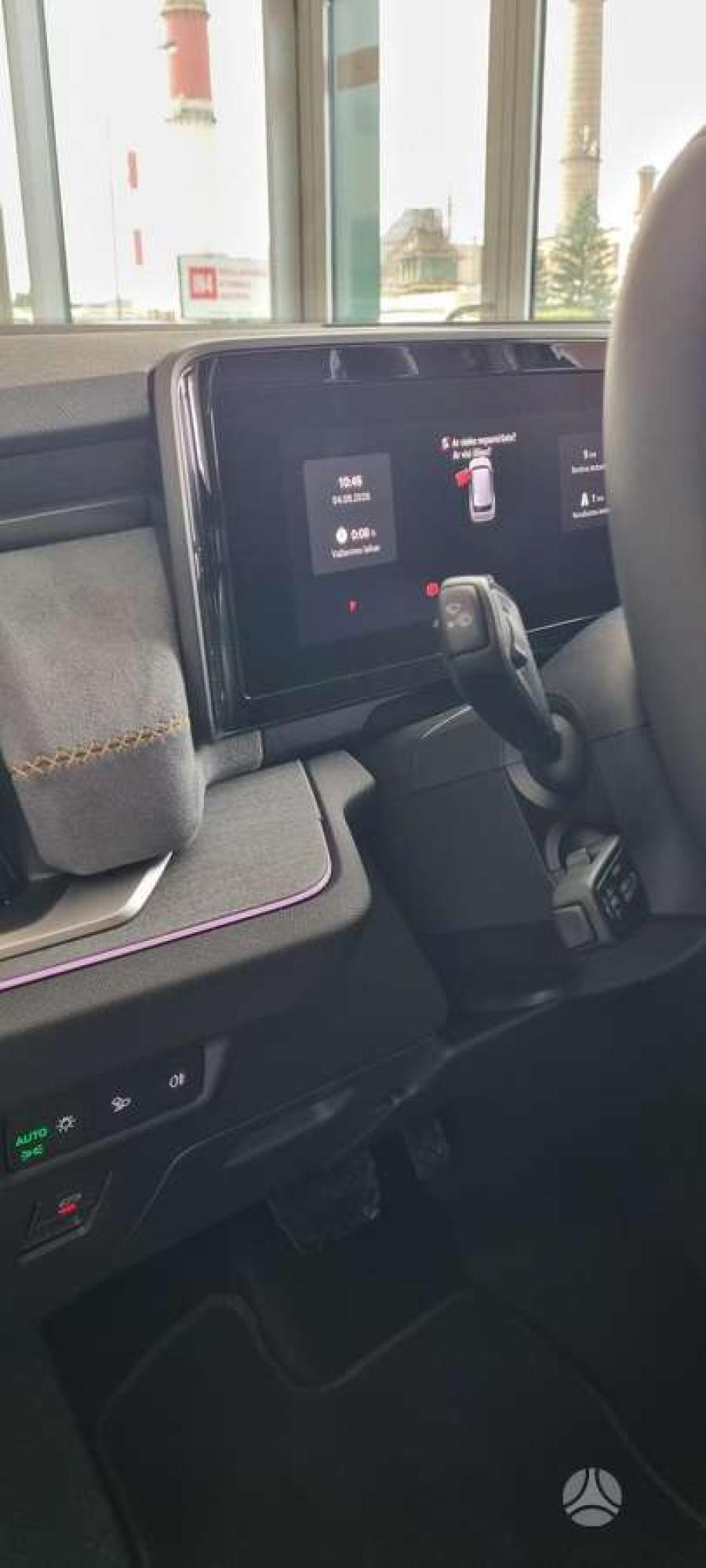 Black Skoda Kodiaq 2026 in Klaipeda, with an engine capacity of 1.50 L and mileage of 0 thousand km for 42500 €, photo 14 on AUTOMOTO.COM.LV