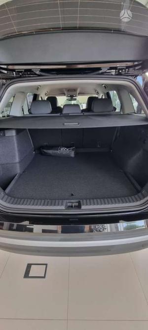 Black Skoda Kodiaq 2026 in Klaipeda, with an engine capacity of 1.50 L and mileage of 0 thousand km for 42500 €, photo 16 on AUTOMOTO.COM.LV