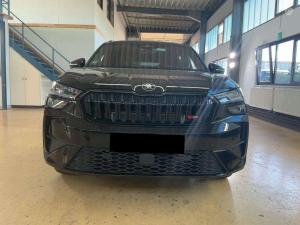 Melns Skoda Kodiaq 2026 Viļņa, ar dzinēja tilpumu 1.98 L un nobraukumu 8 tūkst. km par 51682 €, foto 3 vietnē AUTOMOTO.COM.LV