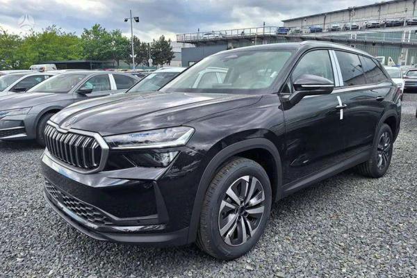 Black Skoda Kodiaq 2026 in Panevezys, with an engine capacity of 1.97 L and mileage of 0 thousand km for 48200 €, photo 4 on AUTOMOTO.COM.LV