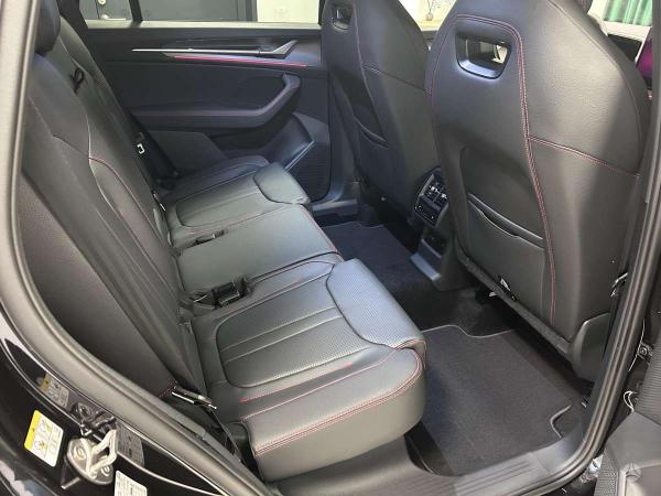 Black Skoda Kodiaq 2026 in Vilnius, with an engine capacity of 1.98 L and mileage of 0 thousand km for 56660 €, photo 9 on AUTOMOTO.COM.LV