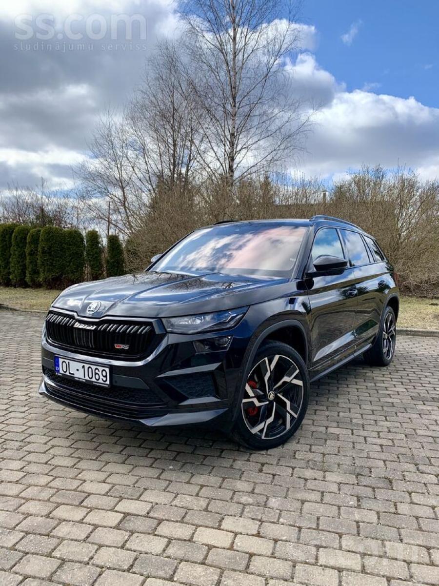 Melns Skoda Kodiaq 2023 Rīga, ar dzinēja tilpumu 2.00 L un nobraukumu 69 tūkst. km par 36000 €, foto 1 vietnē AUTOMOTO.COM.LV