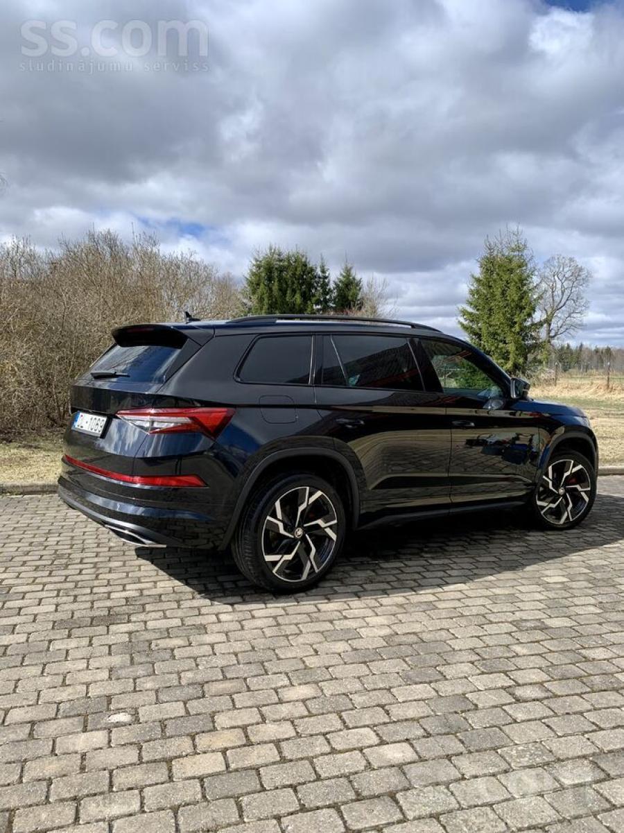 Melns Skoda Kodiaq 2023 Rīga, ar dzinēja tilpumu 2.00 L un nobraukumu 69 tūkst. km par 36000 €, foto 20 vietnē AUTOMOTO.COM.LV