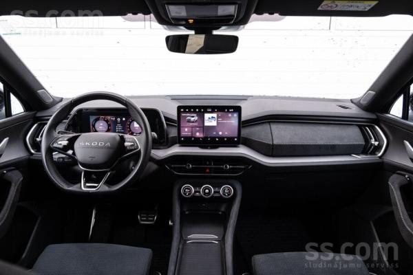 Черный Шкода Kodiaq 2025 в Рига, объемом двигателя 1.50 л и пробегом 10 тыс. км за 38950 €, фото 8 на AUTOMOTO.COM.LV